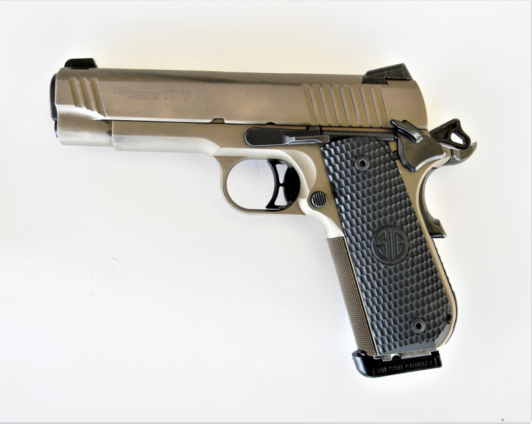 Gun Review: SIG Sauer 1911 Fastback Emperor Scorpion Carry - Guns Ammo ...